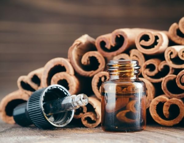 23 Cinnamon Diffuser Blends That Smell Amazing -A Less Toxic Life